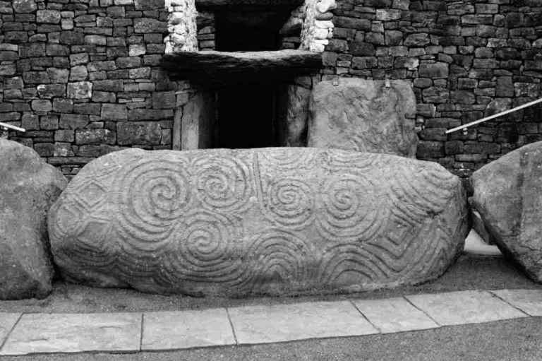 Newgrange | Art History Leaving Cert